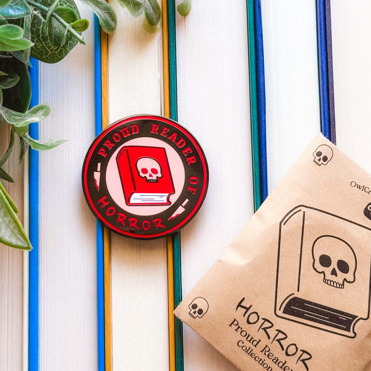 Horror Reader Pin – OwlCrate